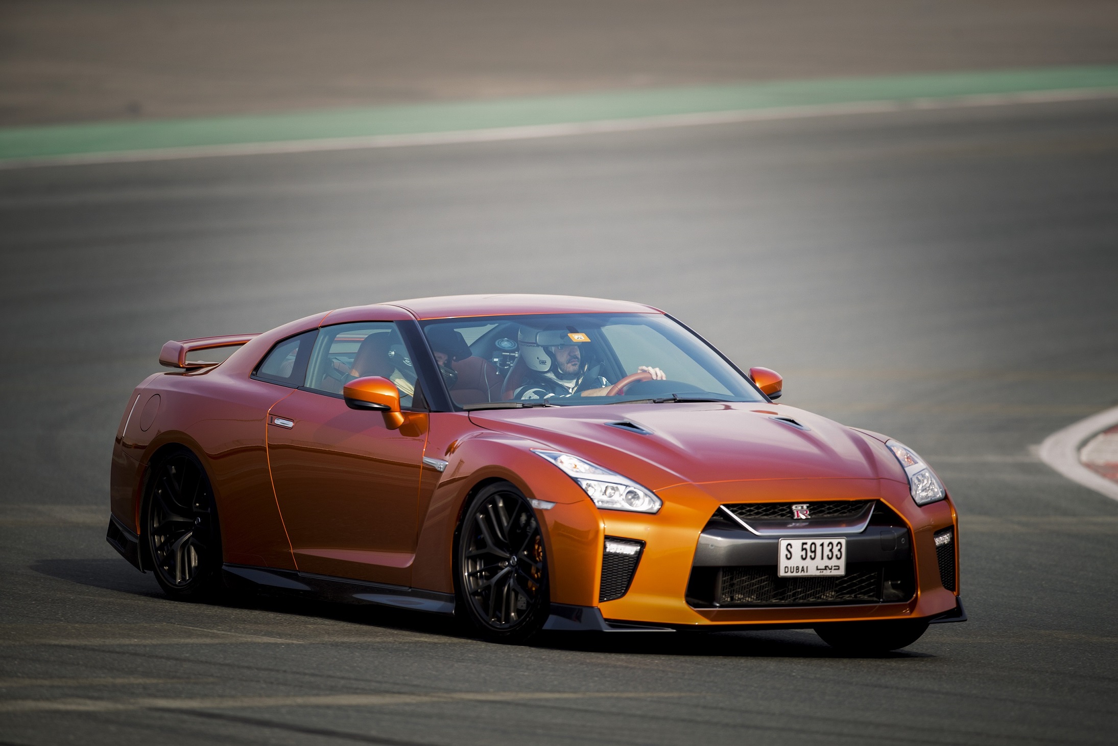 2017 Nissan GT-R Makes Middle East Debut with Fresh Look and More Power ...