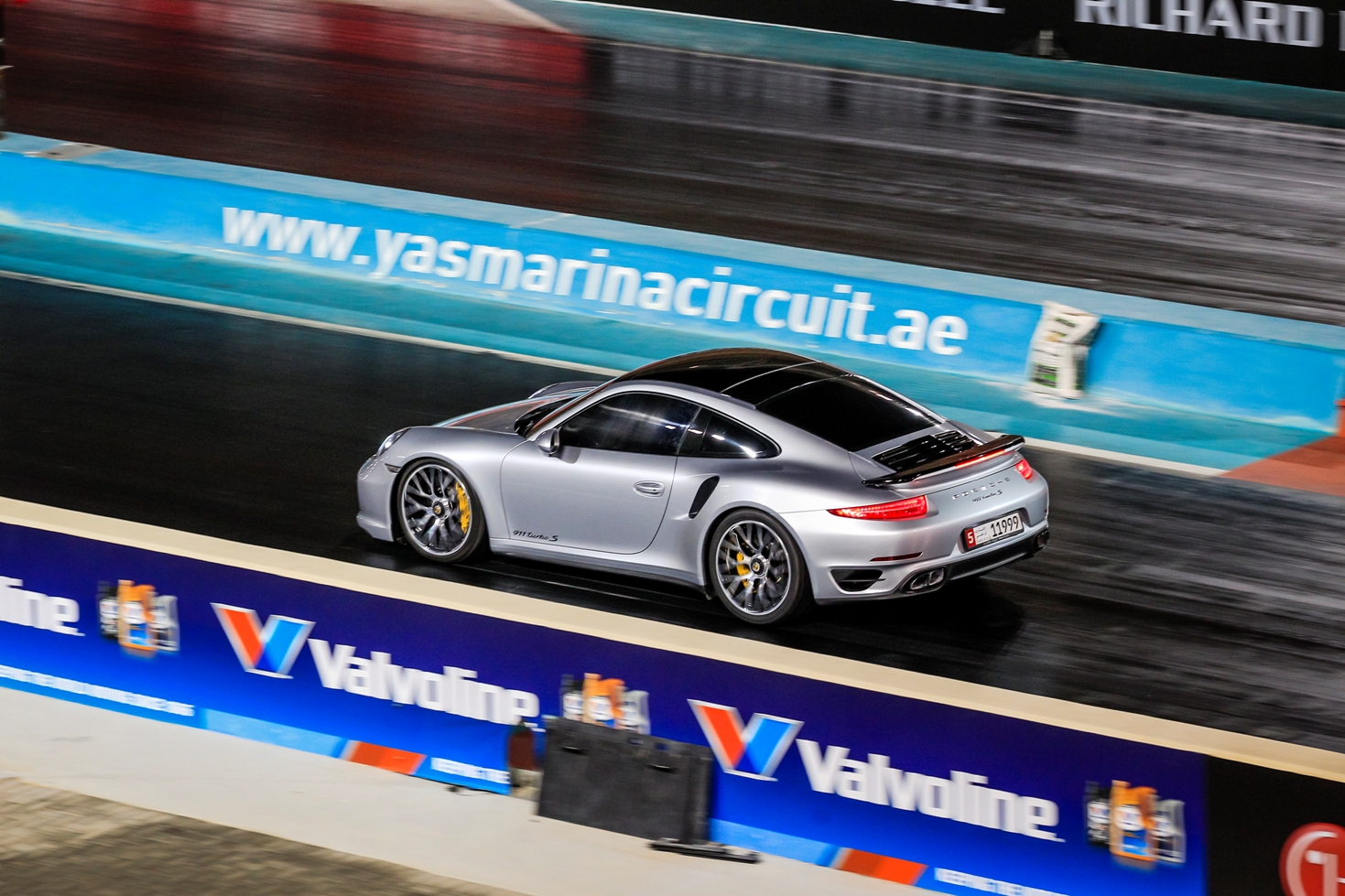The Regions Best Urban Street Racers Return To Yas Marina Circuit ...