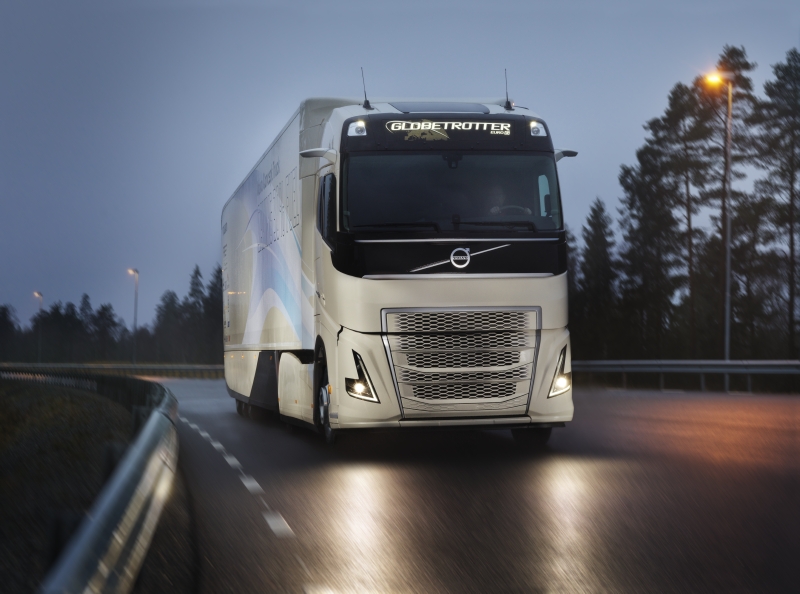 Volvo Trucks’ Latest Concept Vehicle Tests a Hybrid Powertrain for Long ...