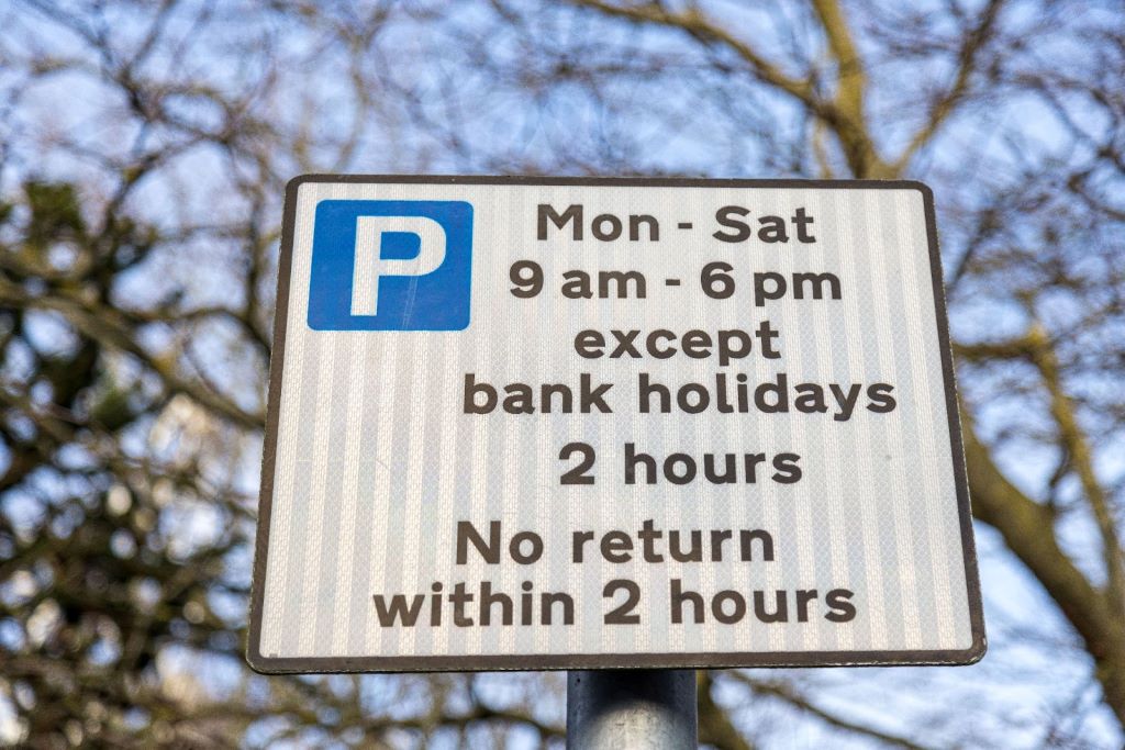 Motorists Advised on How to Avoid Hefty Parking Fines - Autos Community ...