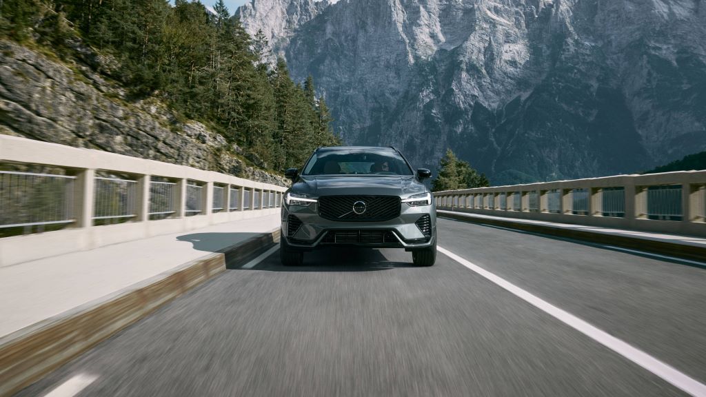 Discover Volvo's 2026 Hybrid Lineup Featuring New Tech