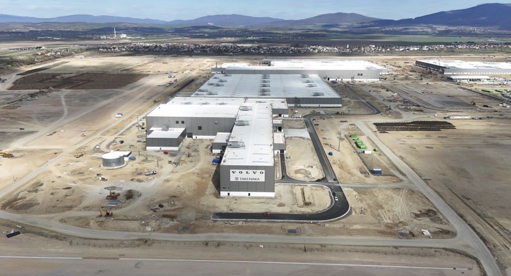 Volvo Cars Announces Slovak Plant for New Polestar 7 Production - Autos ...